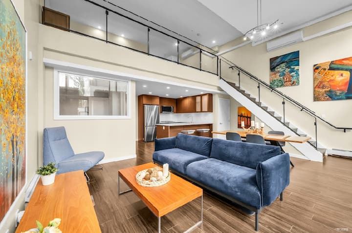 Gorgeous Loft Vancouver West - Vancouver