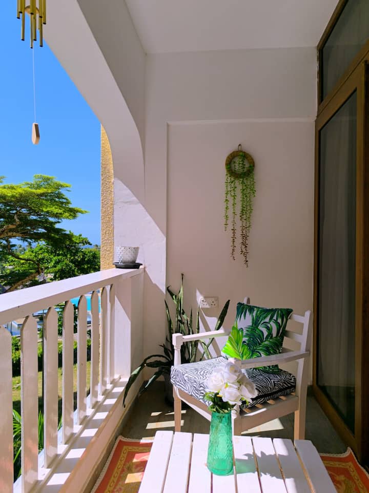 Swahili Style Beachfront Apartment - Diani Beach