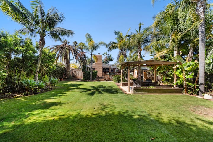 Coastal 3br Lush Getaway - Monthly - Oceanside, CA