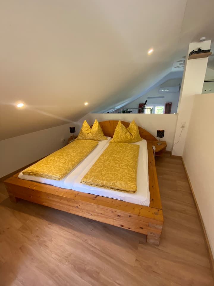 Tolles Dachgeschoß-appartement 8 - Wolfgangsee