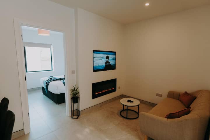 Beach View Lahinch (Apartment B) - 두린