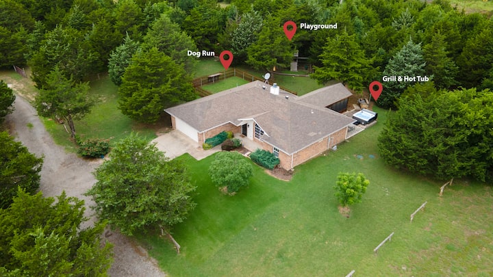 Lone Star Serenity - BarnHill Vineyard, Anna