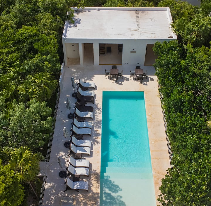 Beachfront Two Bedroom - Akumal