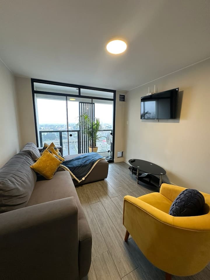 New Apartment In San Miguel. 15’ From Airport - Lima