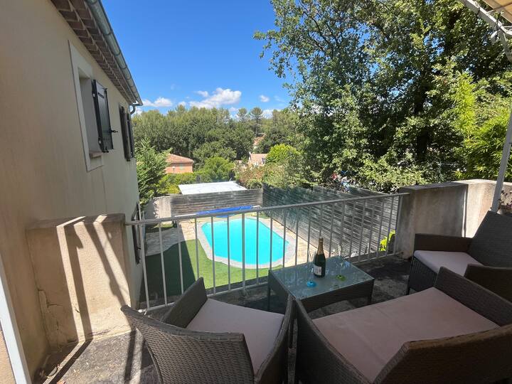 Villa+piscine+clim Au Calme Proche Aix En Provence - Gardanne