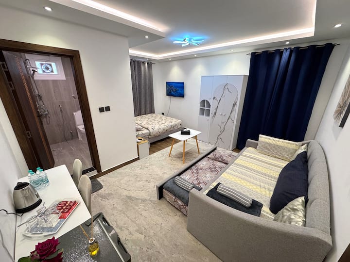 Private Room Near Airport - Abu Dhabi