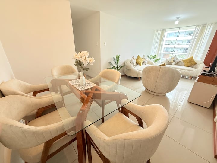 Departamento En Exclusiva Zona - Peru