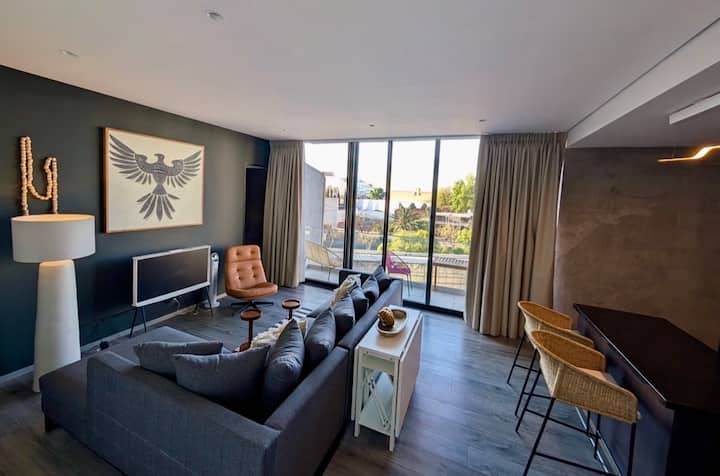 Elegant & Modern Apt In Col Americana With Doorman - Guadalajara, Jalisco, Mexique