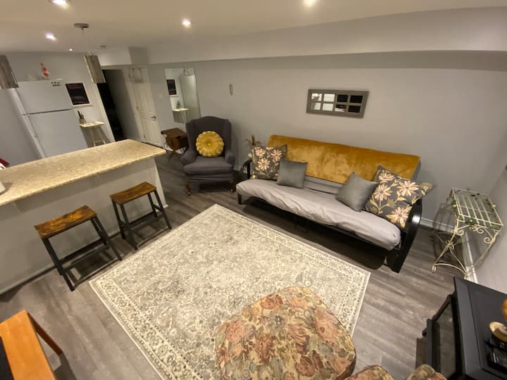 Quiet Executive Suite 5 Min To Darlington - Clarington