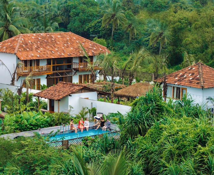 Private Home By The Beach - 7br - India