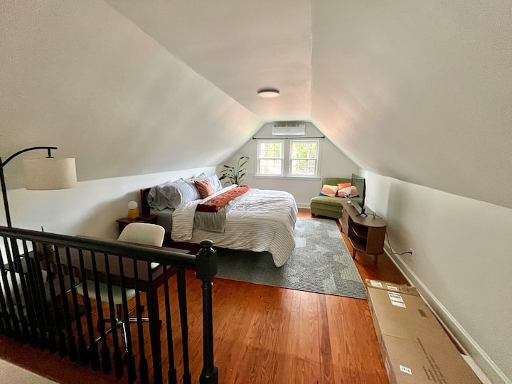 Putter’s Loft: Blocks To Historic Aiken, Golf - Aiken, SC