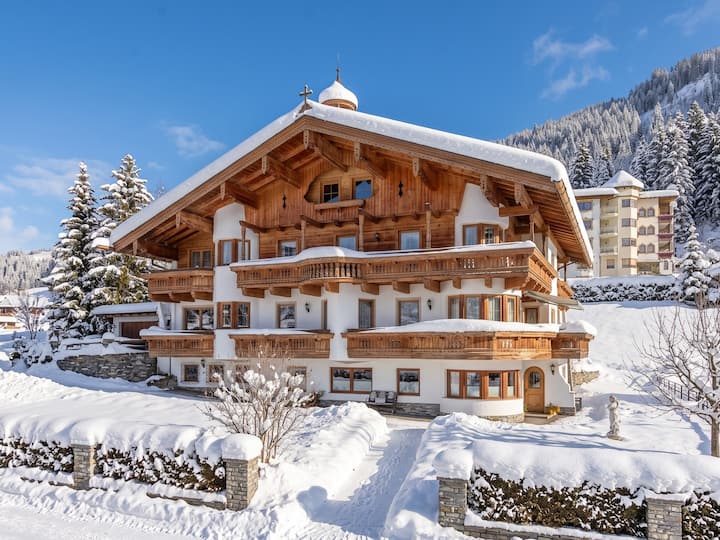 Alpine Retreat With Wellness & Premium Card - Auffach