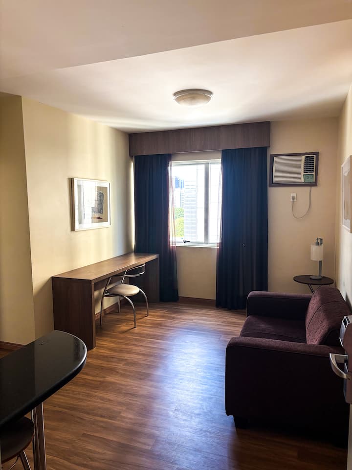 Flat No Barro Preto Bh (Ao Lado Hosp. Vera Cruz) - Belo Horizonte