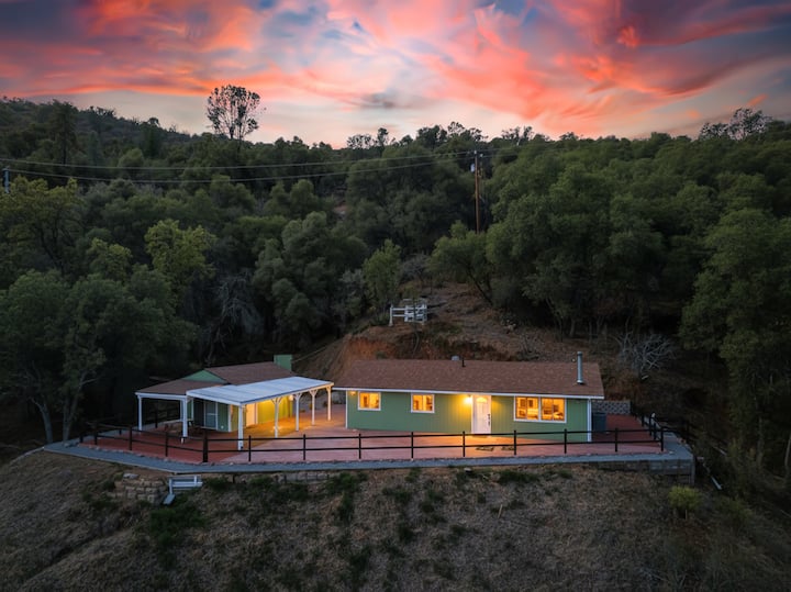 Brand New: Oakhurst Overlook | Scenic Views - Oakhurst, CA