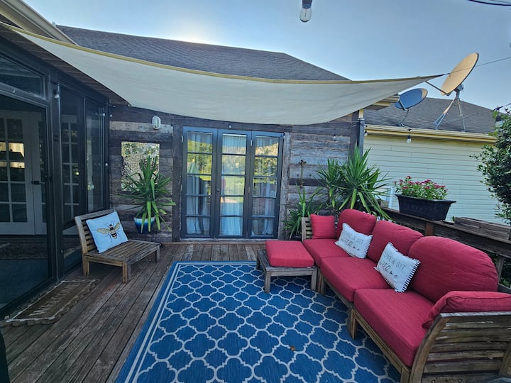 The Ubuntu House - Queenstown, MD