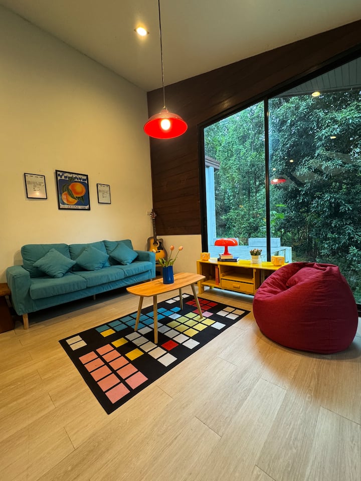 Full House Brookside - Mae On District