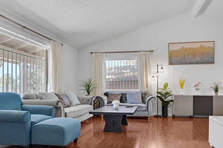 Stripside Serenity – 5 Mins To Strip/ 4b3b Retreat - Henderson, NV
