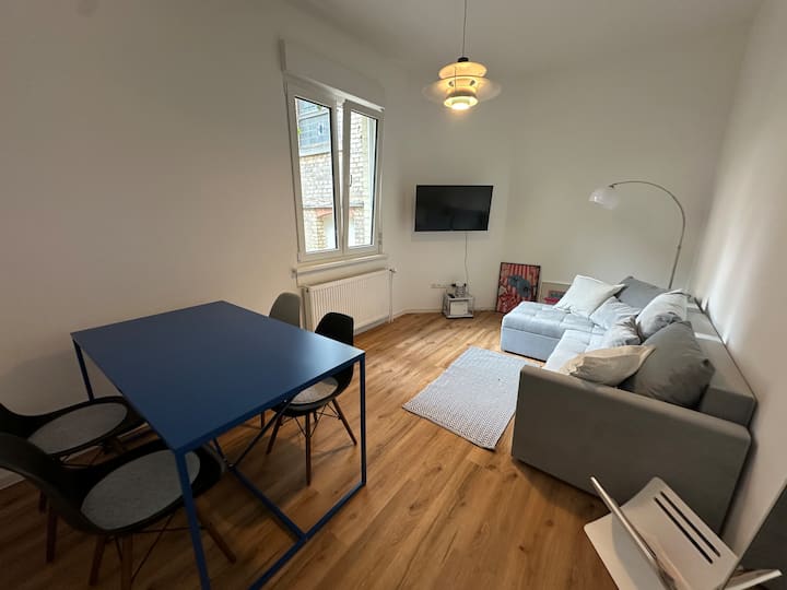 Stylo Haus In Ma-neckarst. Ost - Mannheim