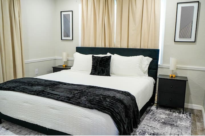 The Cozy Cove - Pompano Beach, FL