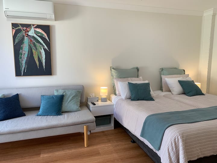 Rest & Reset Studio |
Newly Renovated Coffs Stay - Coffs Harbour