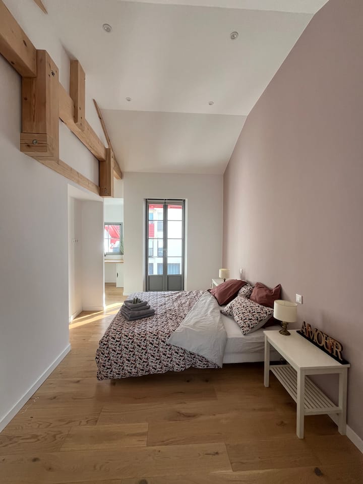 Maison De Ville Rénovée - Tout à Pied - Hendaye