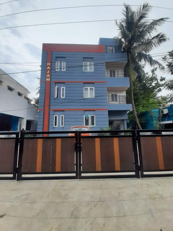 Three Bedrooms Ground Floor Spacious Modern Flat - Chennai