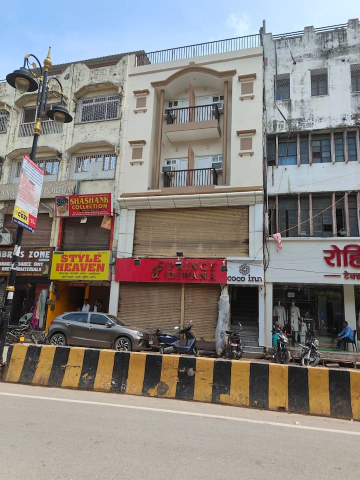 8 Private Rooms Near Kashi Vishwanath Temple - Varanasi