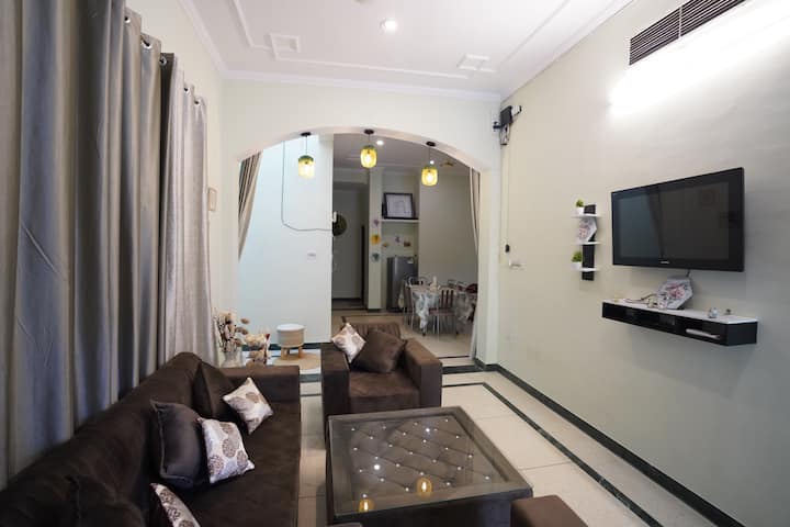 The Quiet Nook - A Homestay - Jaipur