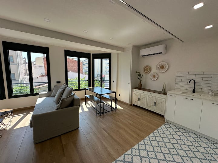 Appartement Charmant Au Style Méditerranéen - Calella