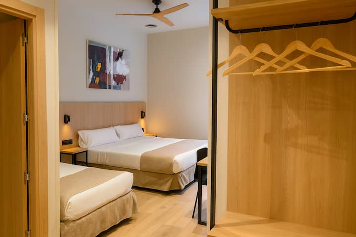 Habitación Triple (3 Camas) - Viladecans