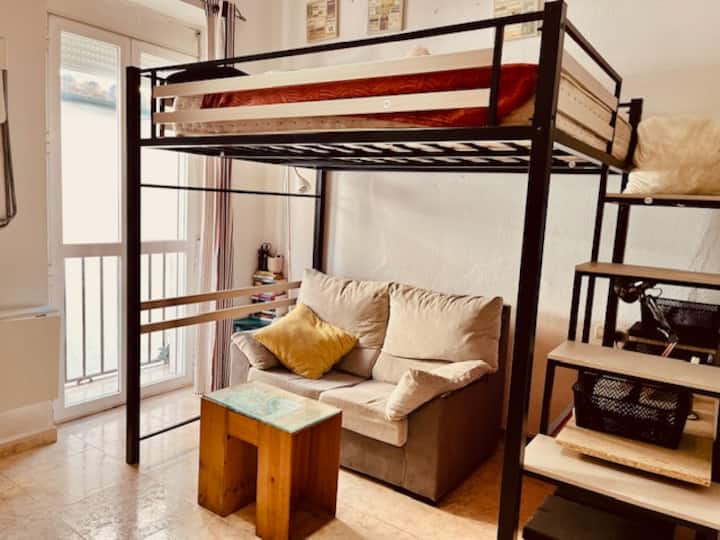 Bonito Estudio, Zona Corredera - Córdoba, İspanya