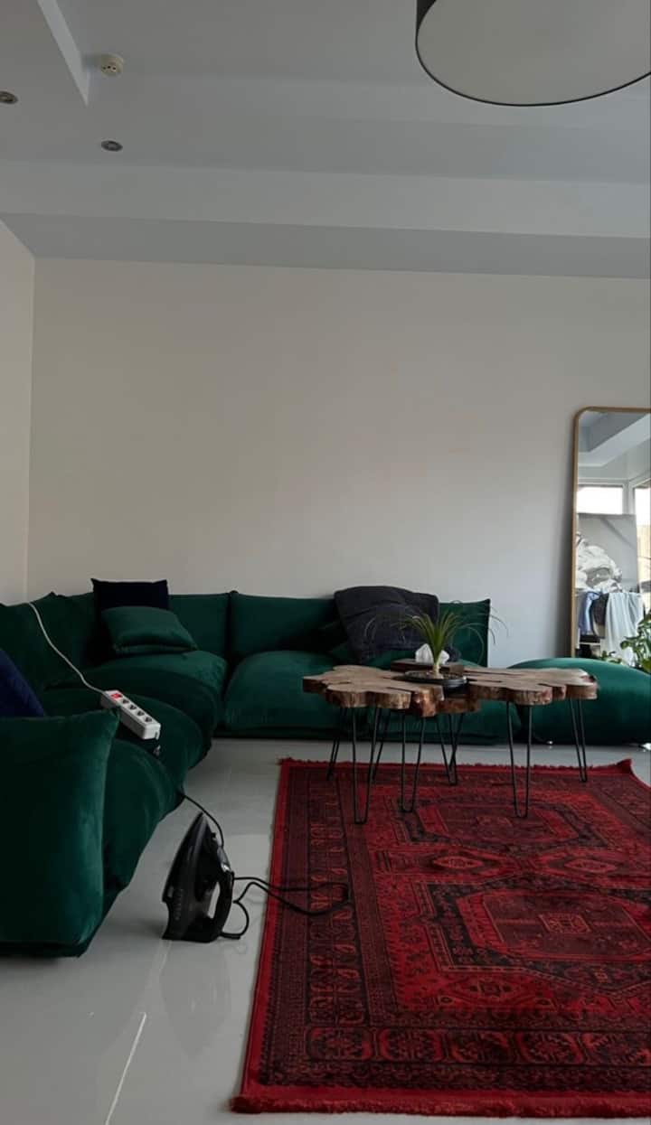 Modern 1-bhk | Quiet Luxury Living - Lahore