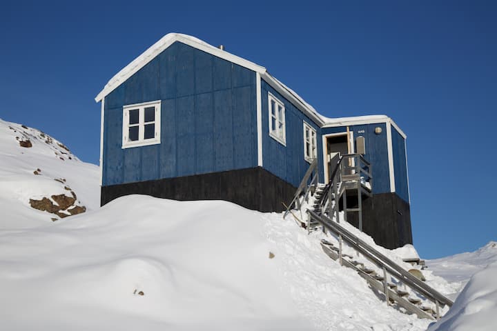 House Eastgreenland Fjord View - Greenland
