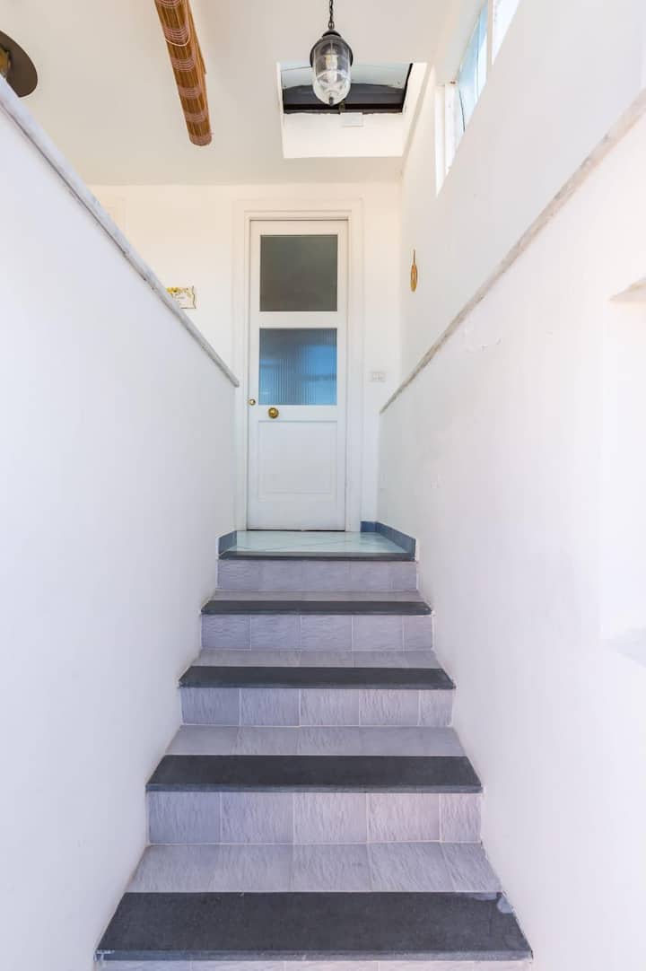 Casa Torre | Chiaoiolella Near - Procida