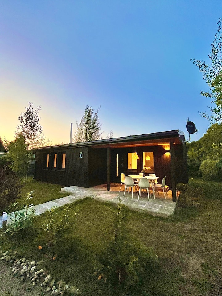 Modern Lakeside Retreat At Grimnitzsee - Joachimsthal