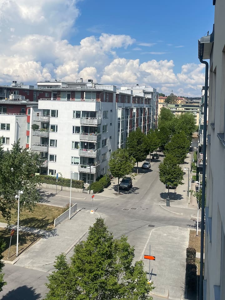 Bright Apt Near Water & City - Stockholm