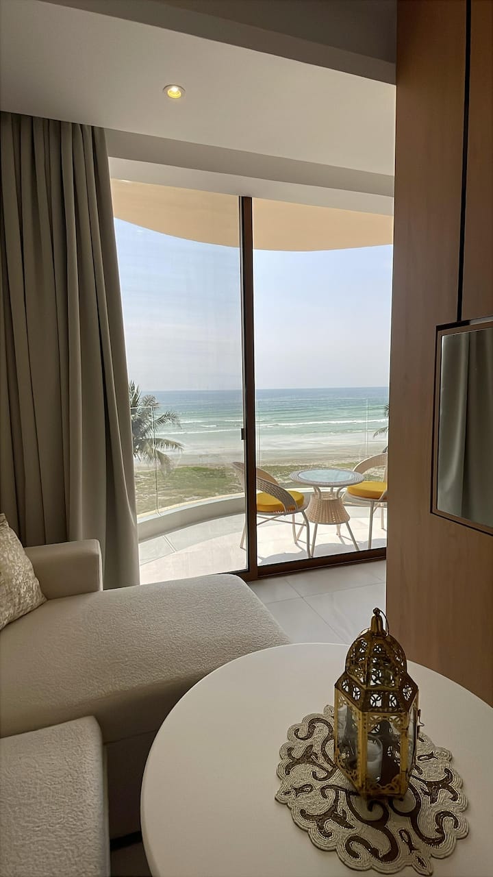 Lamar Seaside Escape 2f09 - Oman