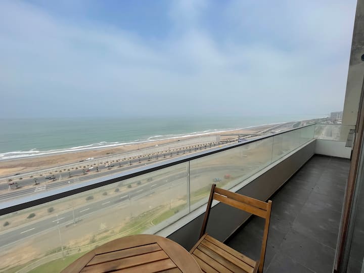 Lindo Dpto Con Impresionante Vista Al Mar - Pérou