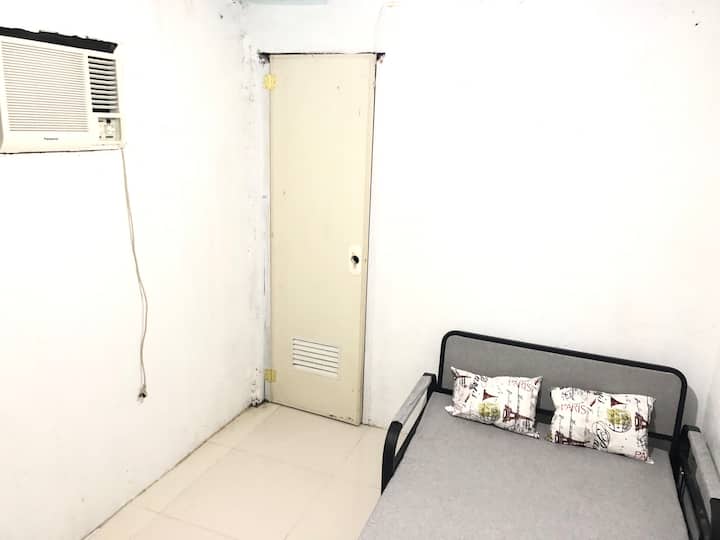 Private Room A - Aircon+bath+wifi  Near Philarena - Bocaue