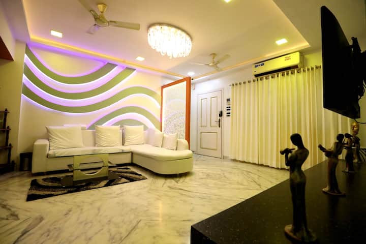 Palatial 4.5bhk With Smart Living & Butler Support - Mumbai