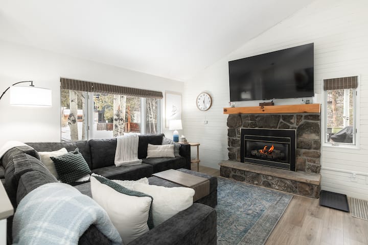 New! Cozy Winter Park Ski & Bike Retreat - Winter Park, CO