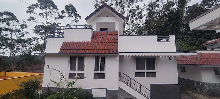 Stylish 2bhk @ Bluvillaa Yercaud - Yercaud
