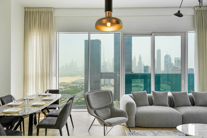 Executive 3.5br Near World Trade Center - Dubai