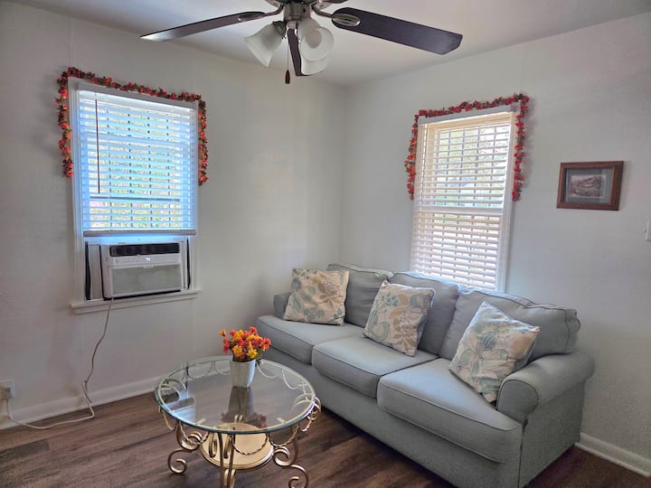 Charming Getaway - Palo Alto - San Antonio