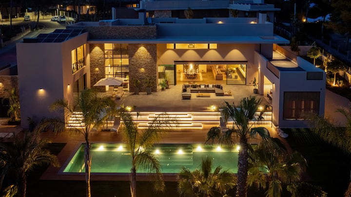 Luxury Villa In Cala Vinyes - Magaluf