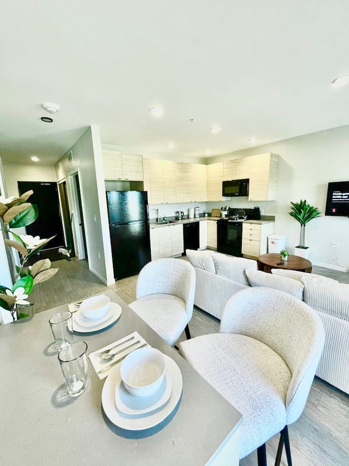 Skyline Solace - Des Moines, IA