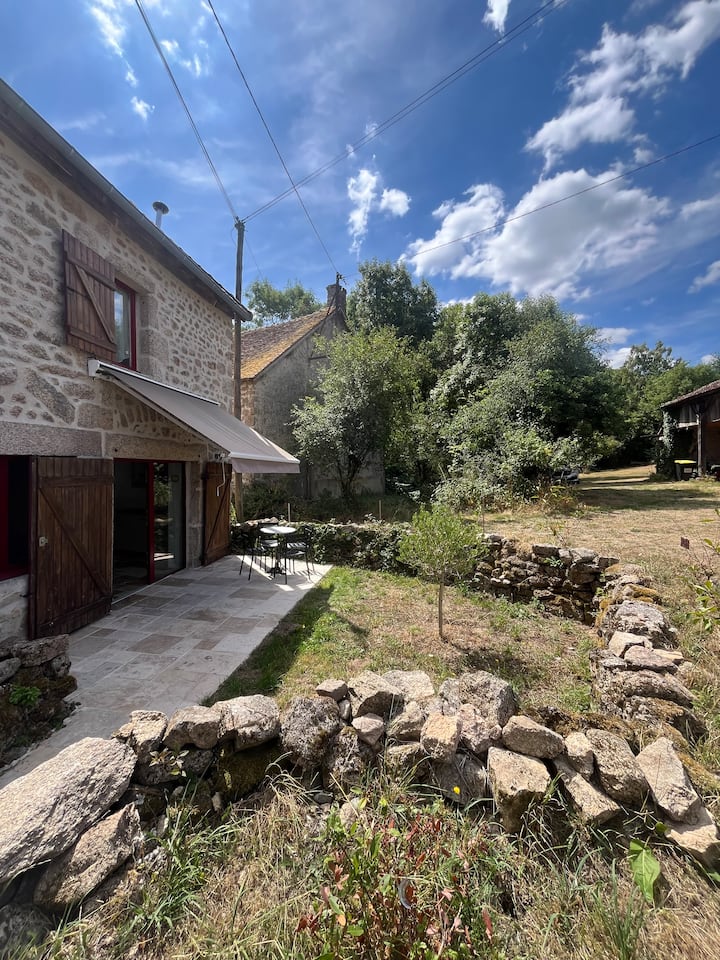 Grange Au Vert- Calme Et Nature - Creuse