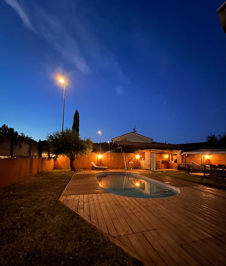 Maison Avec Piscine, Vue Sur Les Montagnes. - Crest
