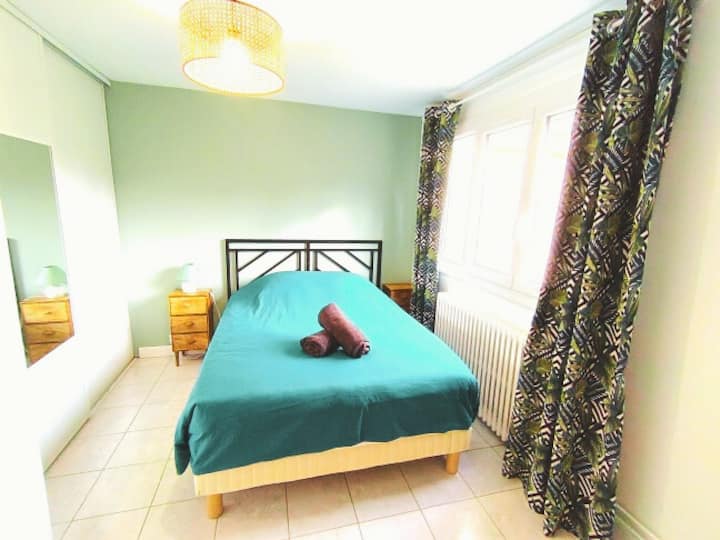 Charmant T2 Avec Jardin, Parking - Agen