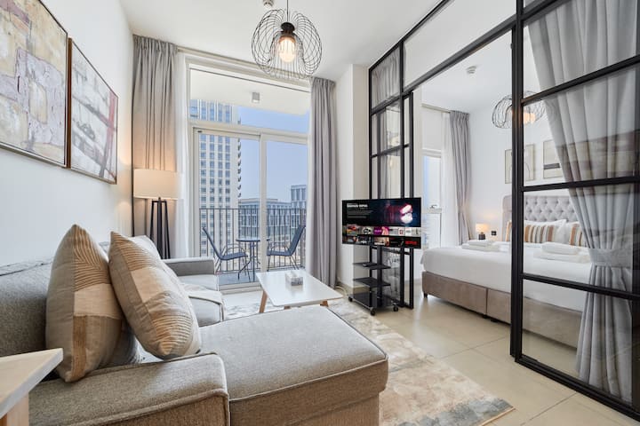 Chic & Modern 1br In Socio | Near Dubai Hills Park - Dubai